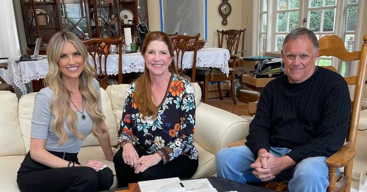 Who are Christina Hall’s parents? HGTV star renovates parents 1970s ...