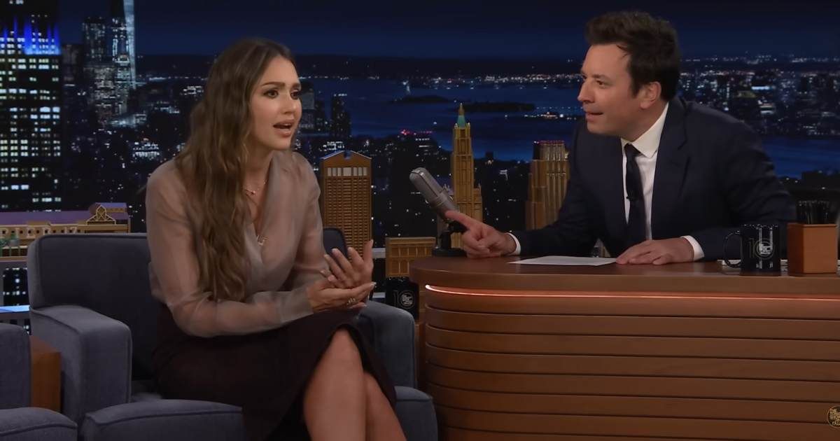 Jimmy Fallon praised for not asking Jessica Alba the same old ‘cringe ...