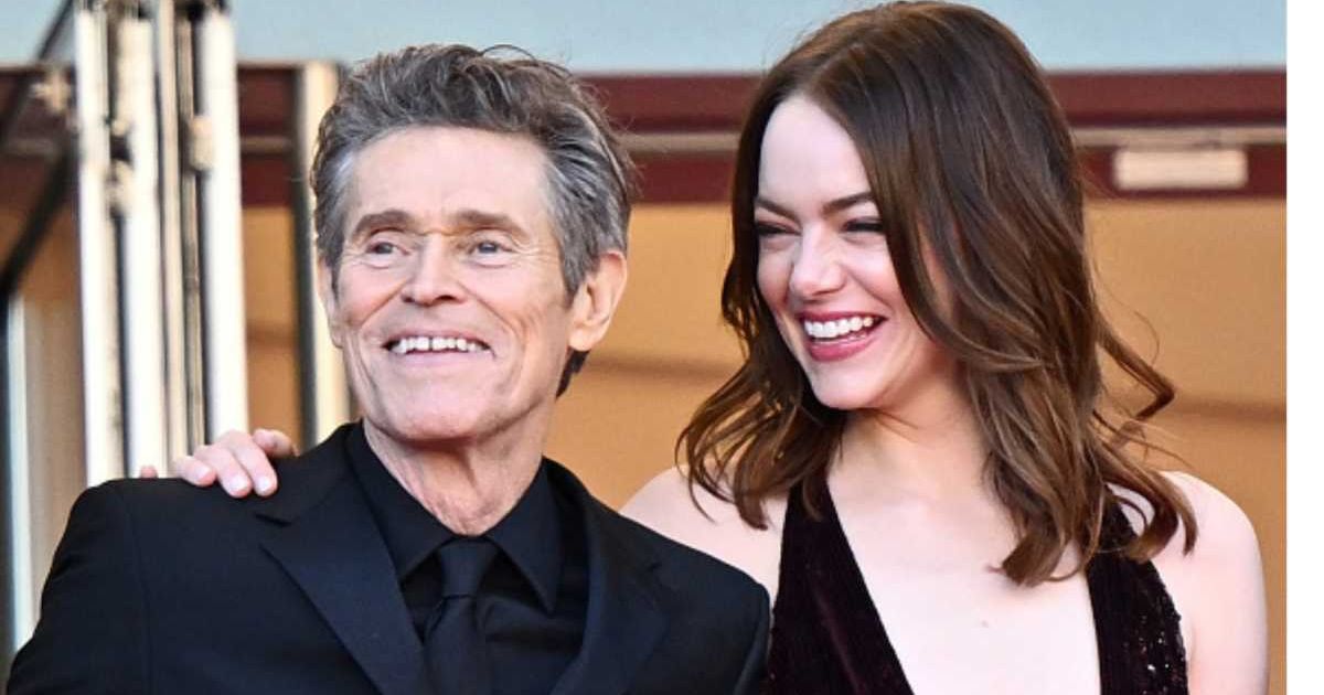 Willem Dafoe made Emma Stone slap him 20 times — for a movie scene he ...