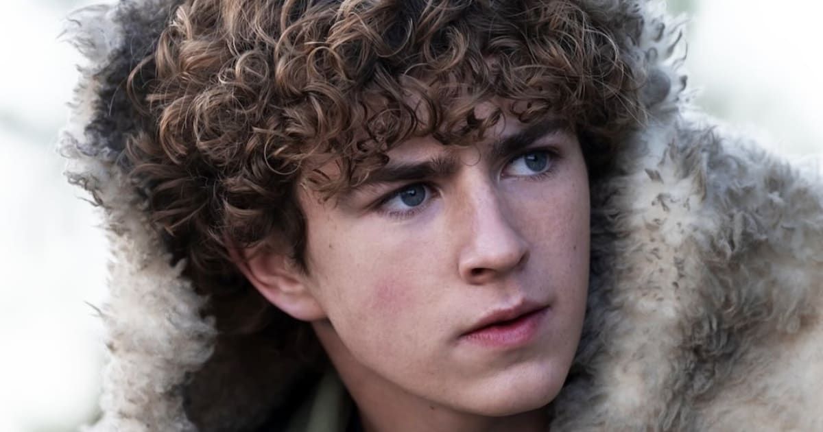 'Percy Jackson' drops the first look at Percy and Annabeth's dance ...